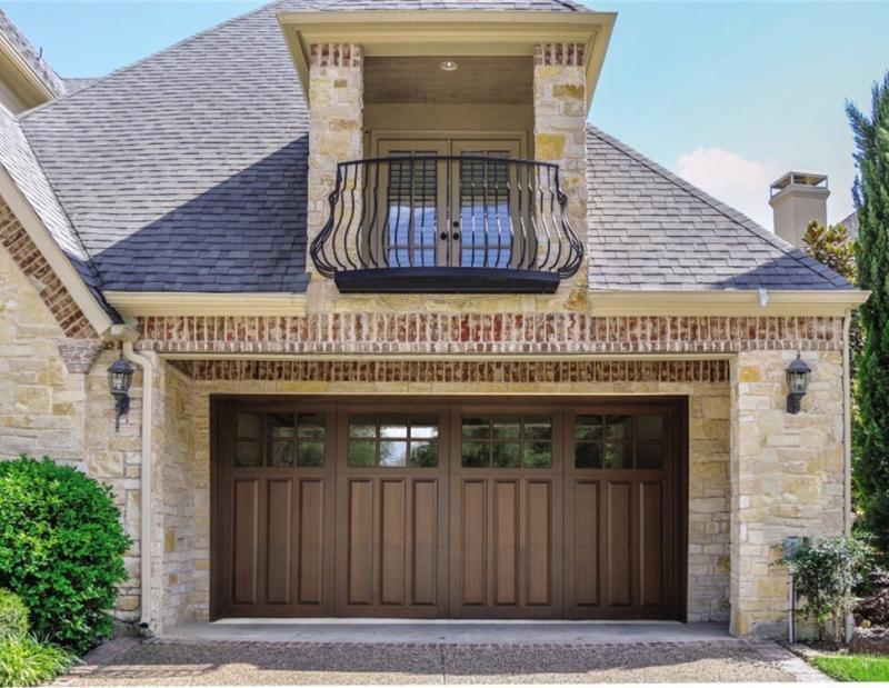 Timeless Style of Carriage Doors Overhead Door of Kearney™