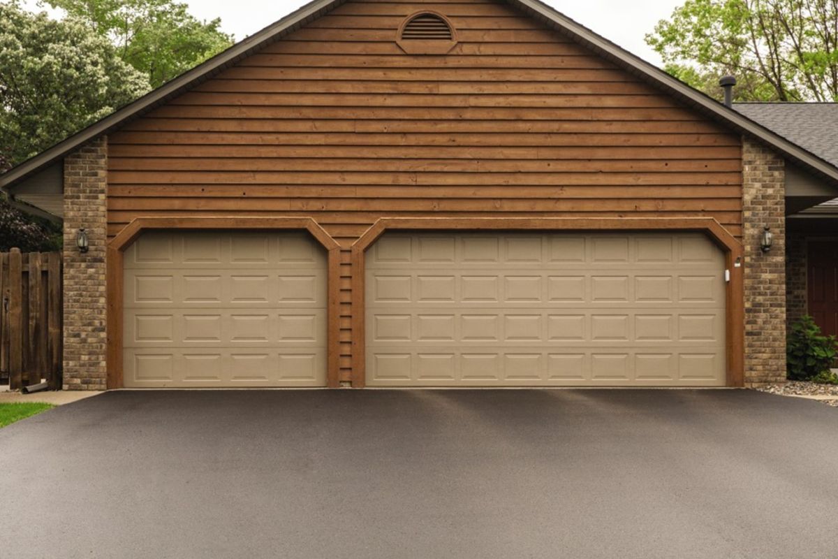 Thermacore Garage Door Gallery, Overhead Door of Kearney